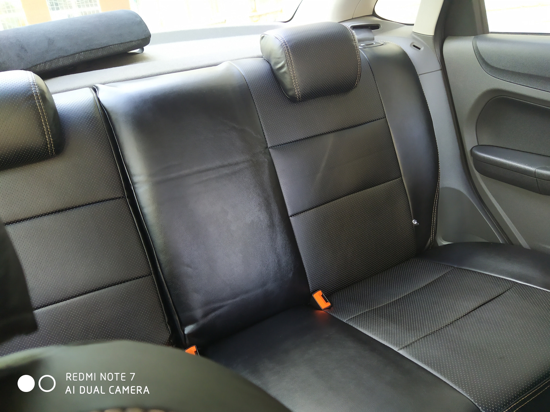 #1.5 Химчистка и новые чехлы — Ford Focus II Sedan, 1,6 л., 2007 года ...