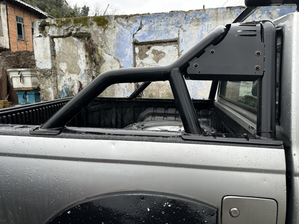 Дуги на пикап на Nissan NP300. Б/у | 12 000 ₽ в городе Сочи | DRIVE2