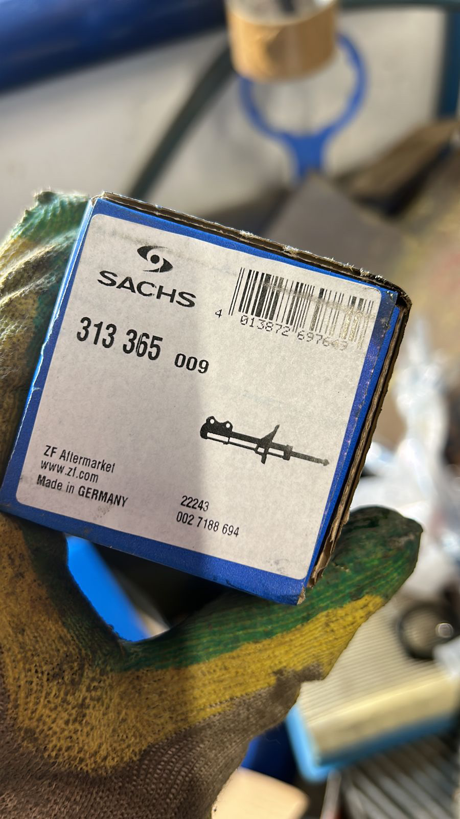 32. Замена амортизаторов, шаровых и наконечников — Audi A4 (B8), 1,8 л ...