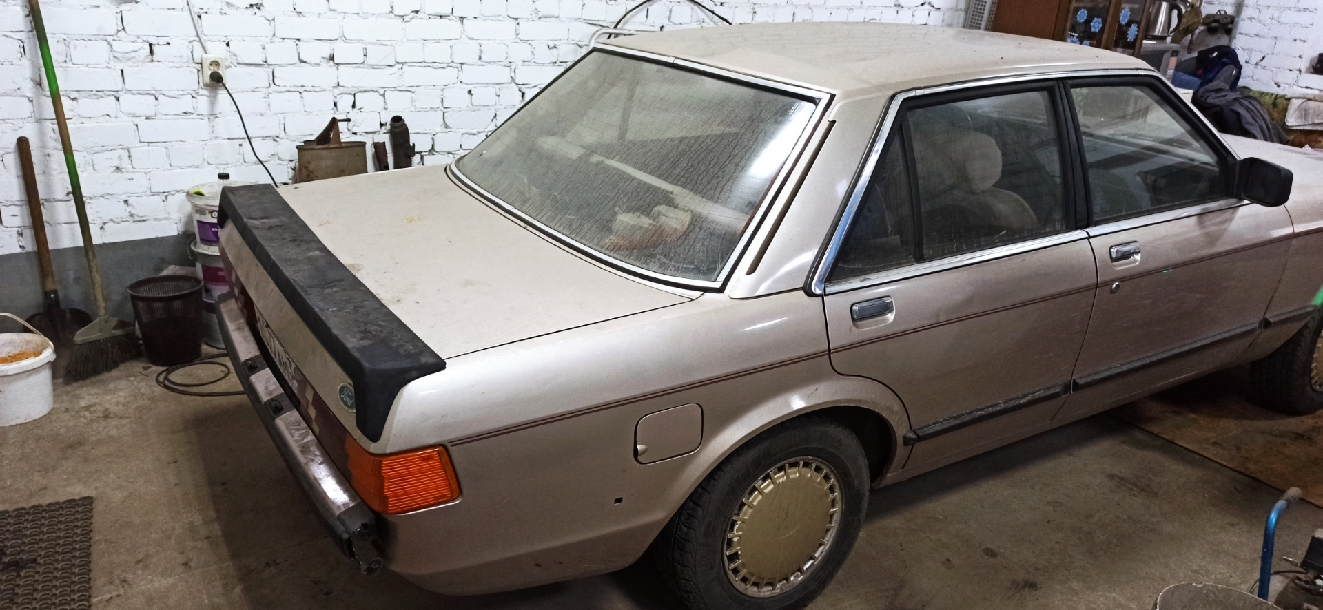 Возвращение! — Ford Granada Mark II, 2 л, 1983 года | просто так | DRIVE2