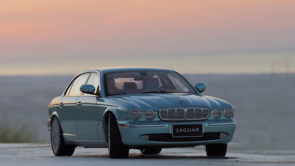 1/18 Jaguar XJ6 (X350), 2004 (Almost Real #810503 Seafrost L.E. 0382/2000 — Сообщество ...