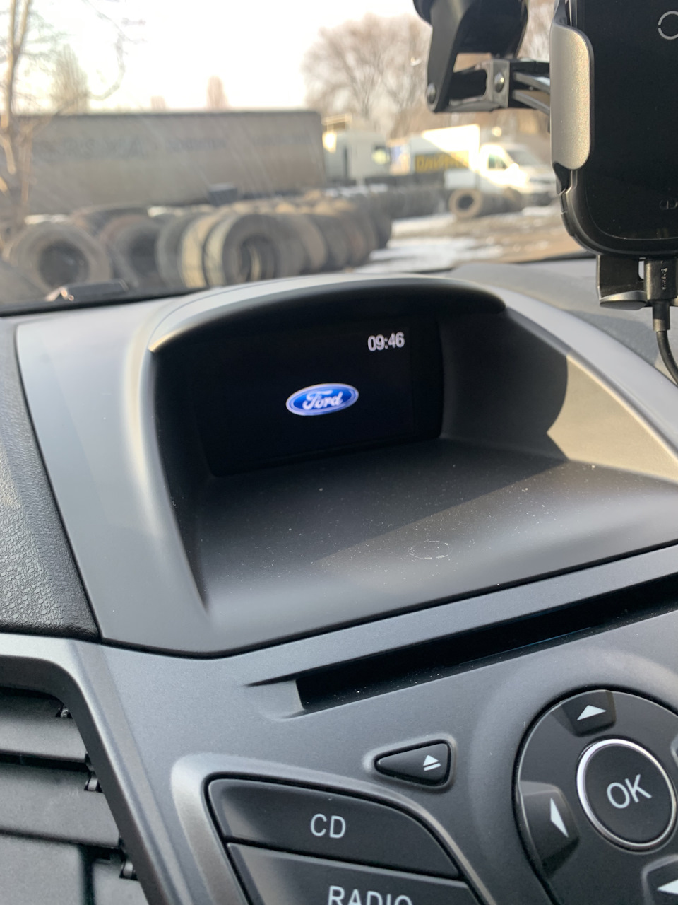 Установка нового MFD4 и камеры заднего вида — Ford Fiesta (Mk VI), 1,5 ...