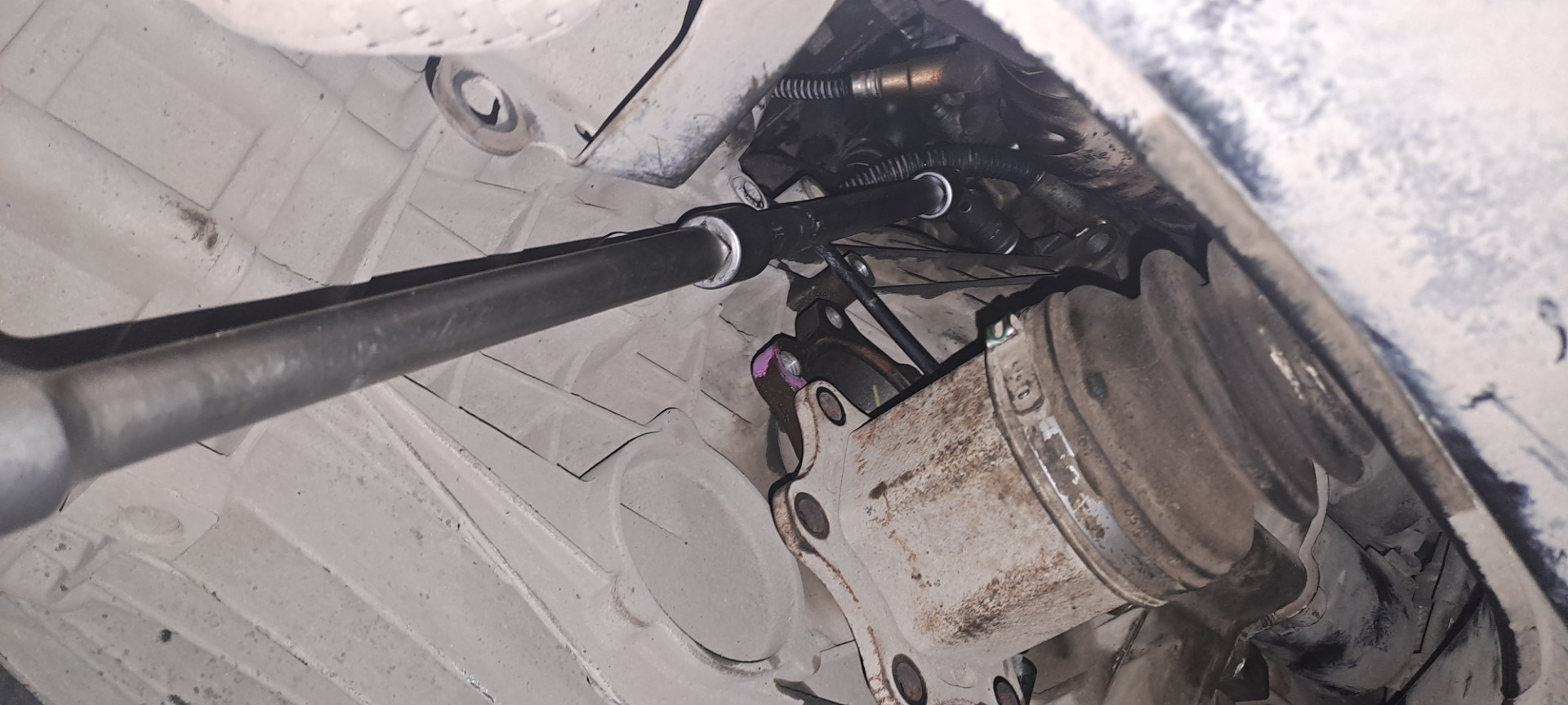 Замена сцепления часть 2. Сборка — Audi A4 (B6), 1,8 л, 2004 года ...