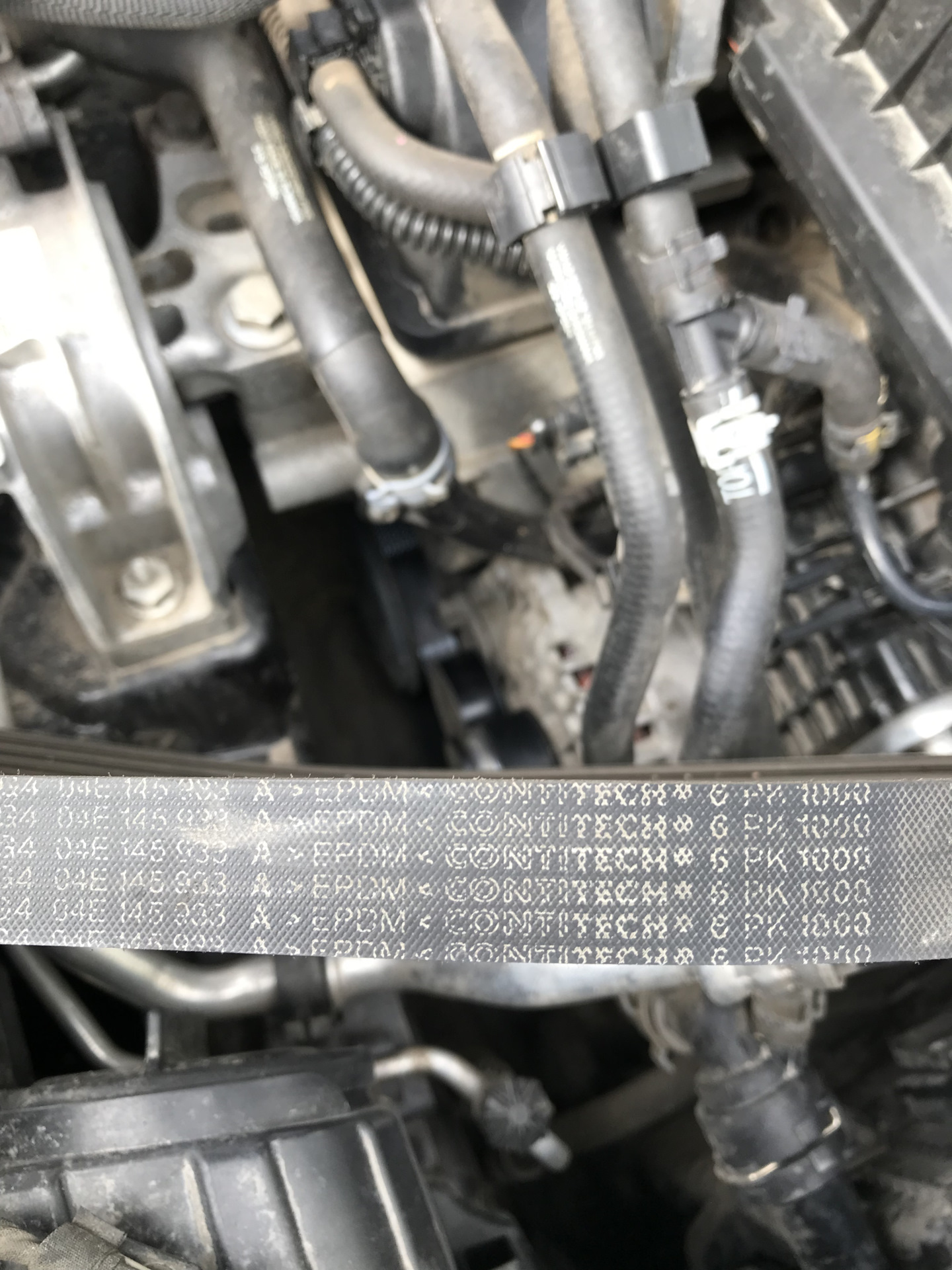 Патрубок?! — Skoda Octavia A7 Mk3, 1,4 л, 2013 года | расходники | DRIVE2