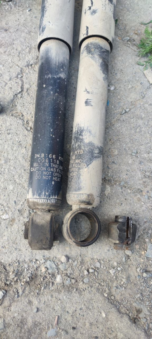 349166 Амортизатор задний (левый/правый). Серия Excel-G KYB | Запчасти ...