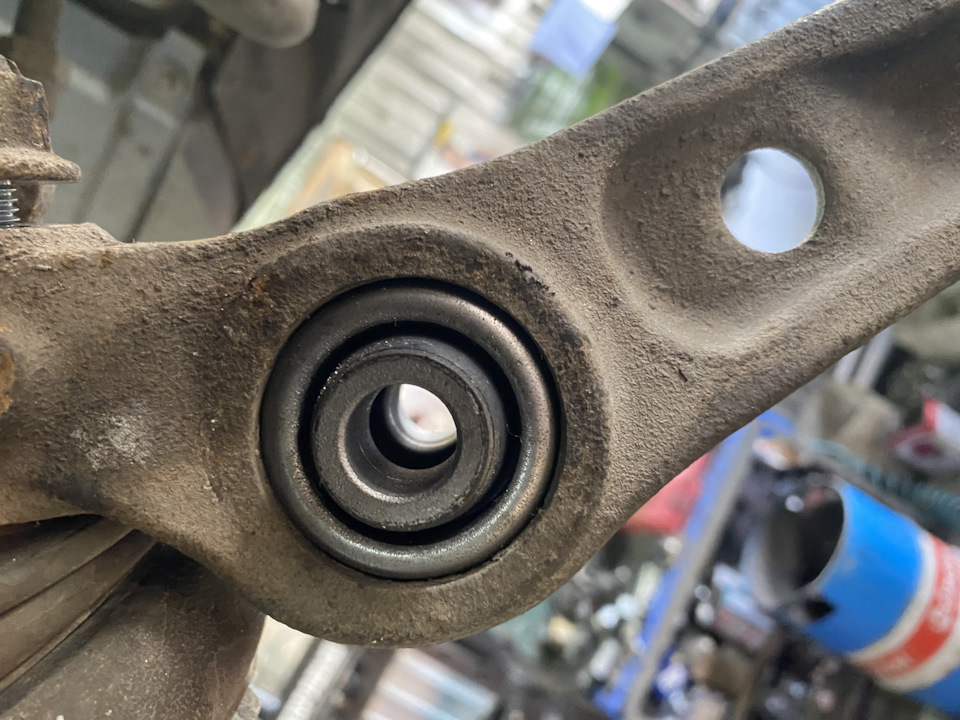 Замена сальников Заднего редуктора +ремонт подвески — BMW 5 series (F10 ...