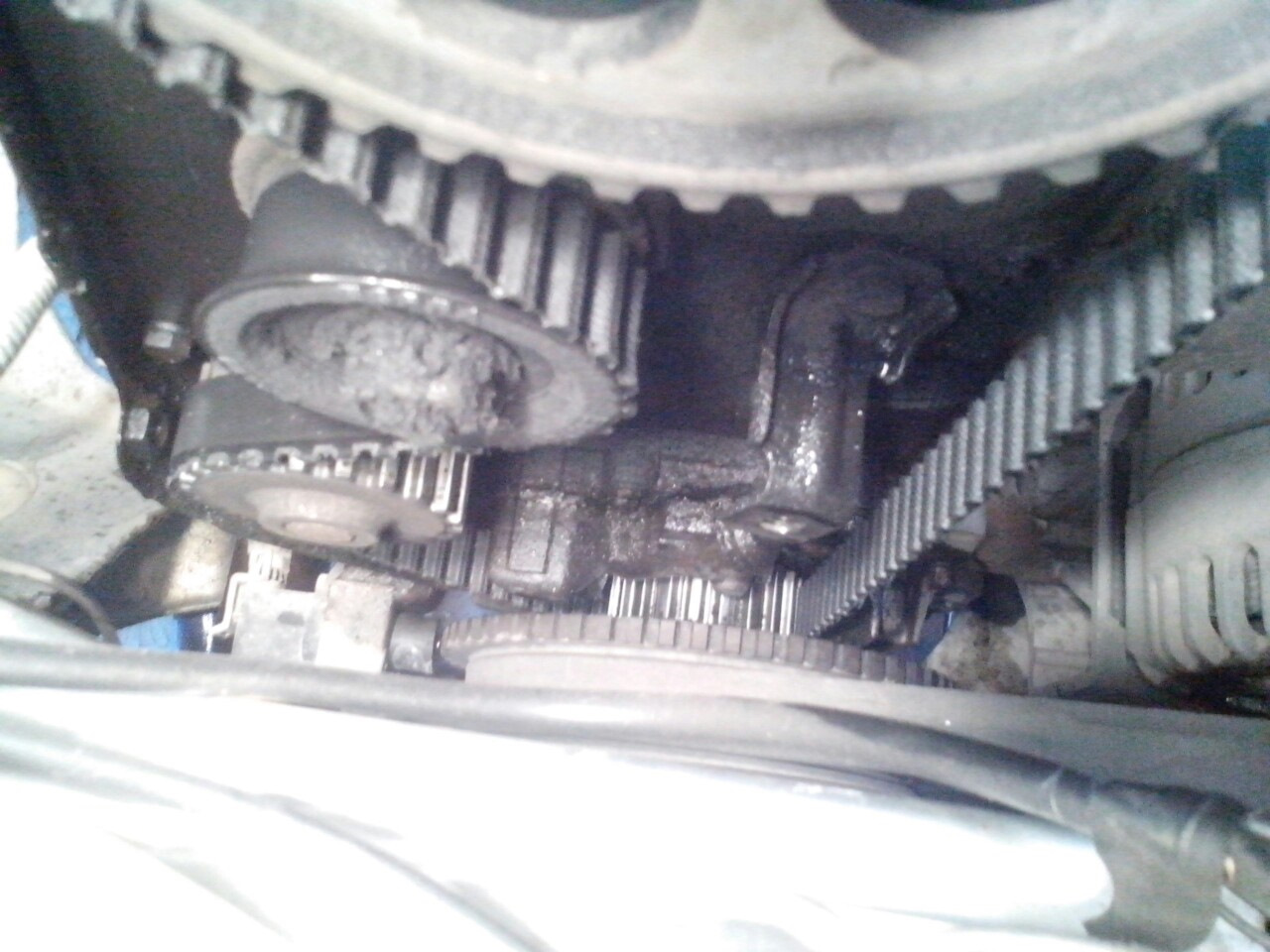 Новые Передние тормозные колодки на w204, подходят на w212. В ...