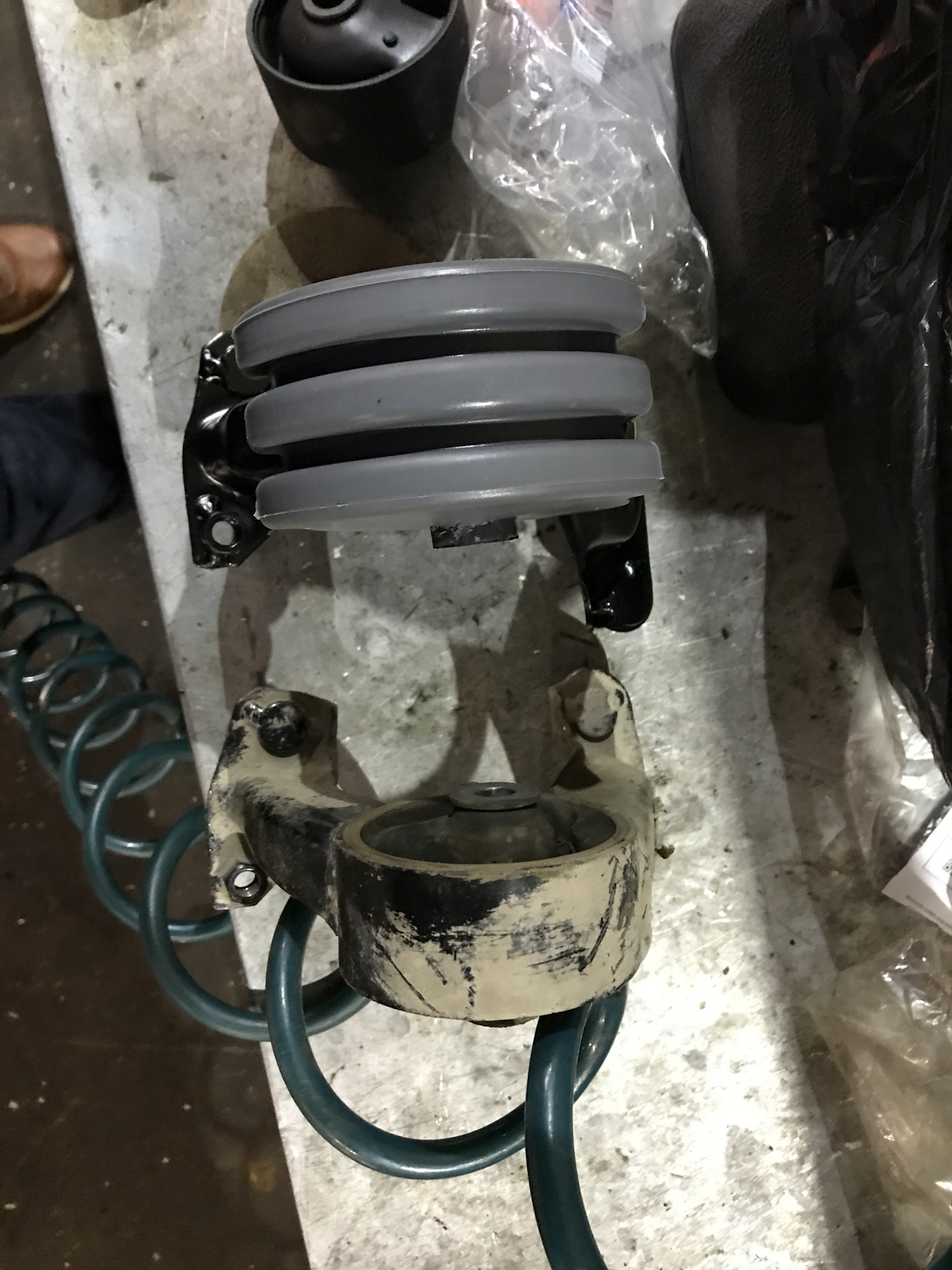 Замена подушек ДВС, кольца. Сход развал и отзыв про Fit Service ...