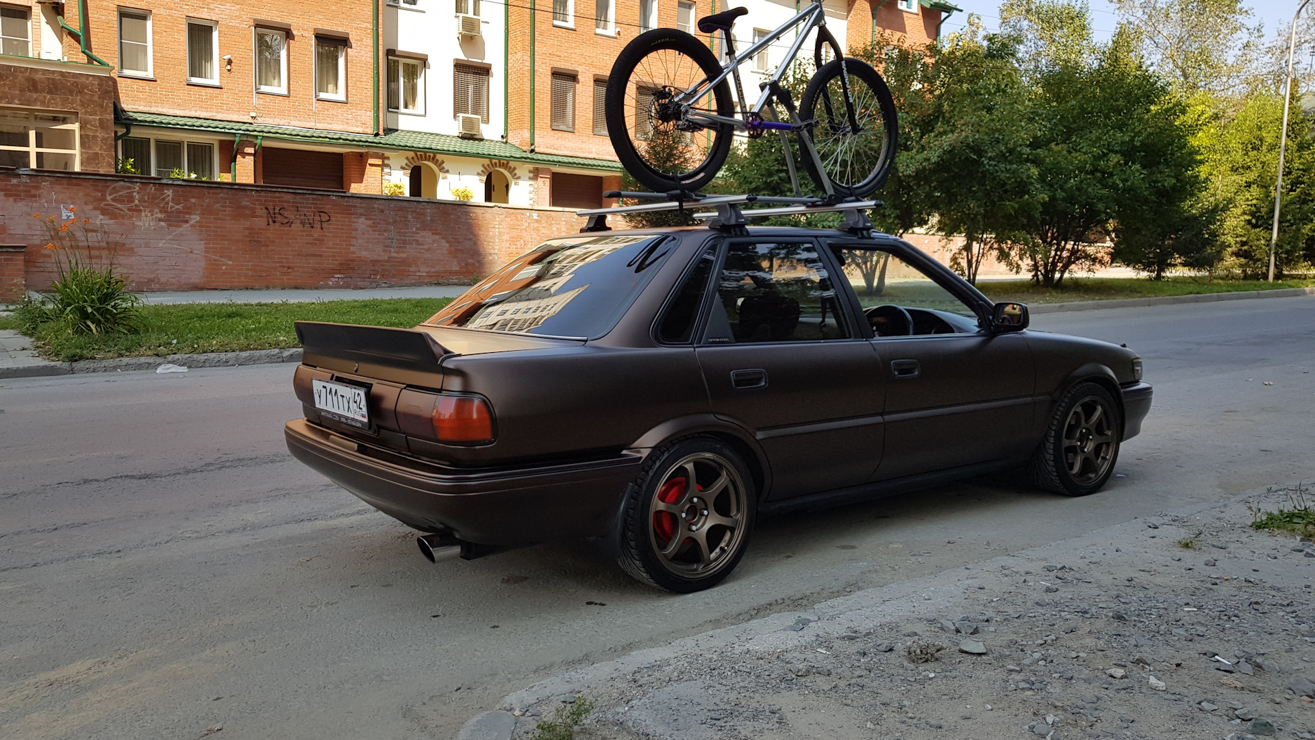 Toyota Sprinter (90) 1.3 бензиновый 1990 | 1,3 turbo шоколадка на DRIVE2