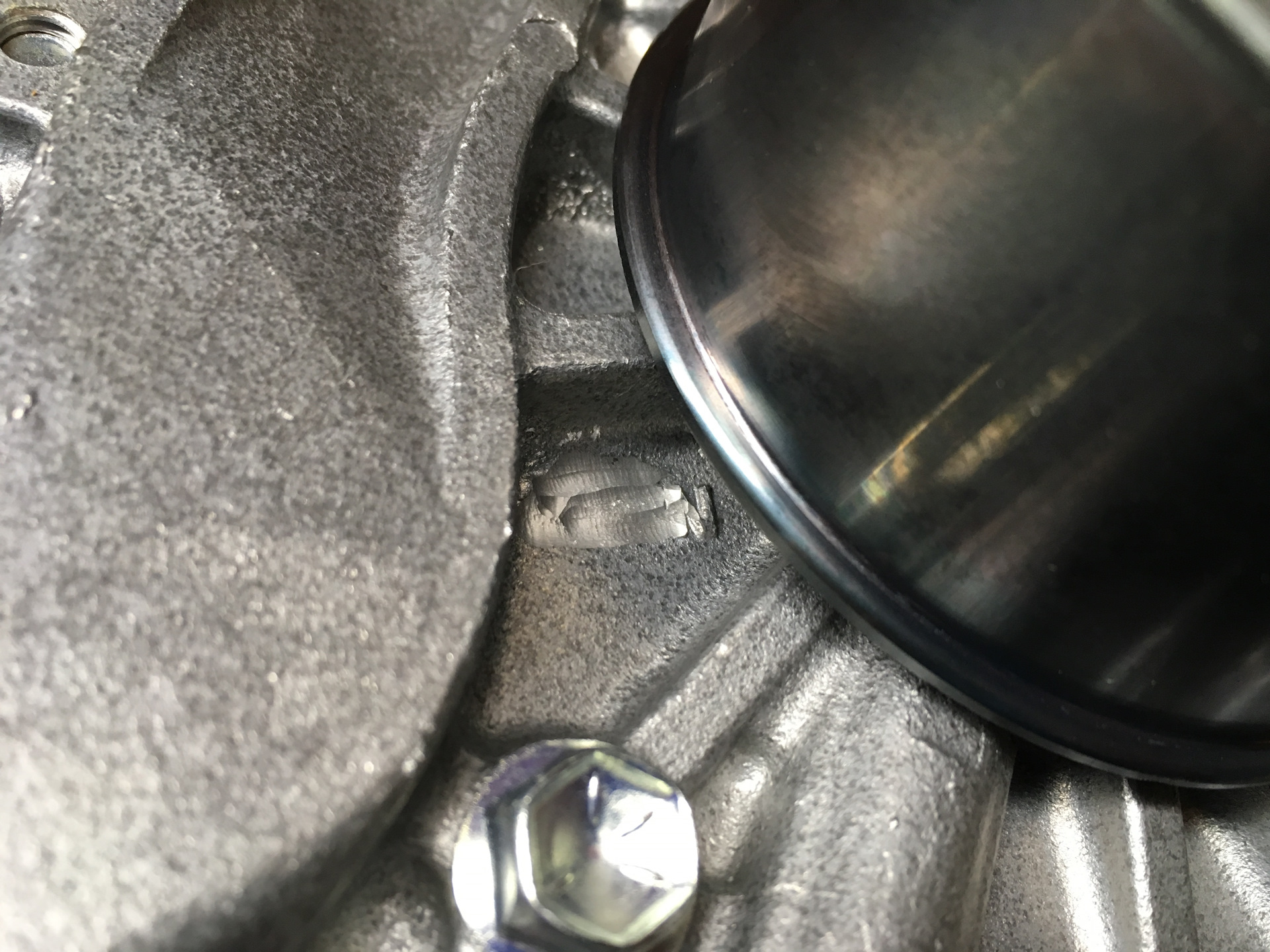 Замена помпы. — Mitsubishi Pajero (4G), 3 л, 2011 года | визит на ...