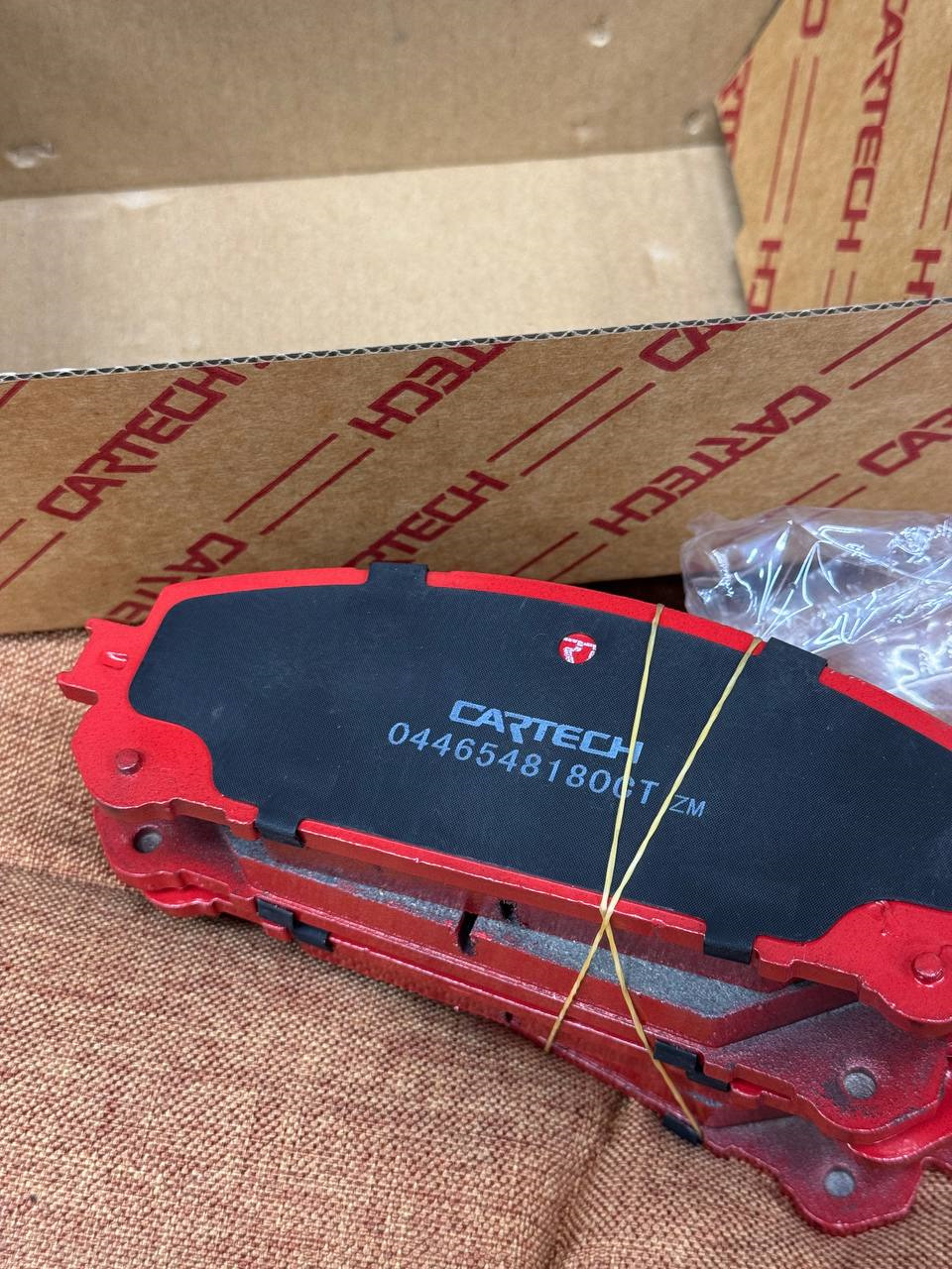 Колодки под ковры и салон — cartech 04465 48180 CT — Lexus RX (4G), 2 л ...