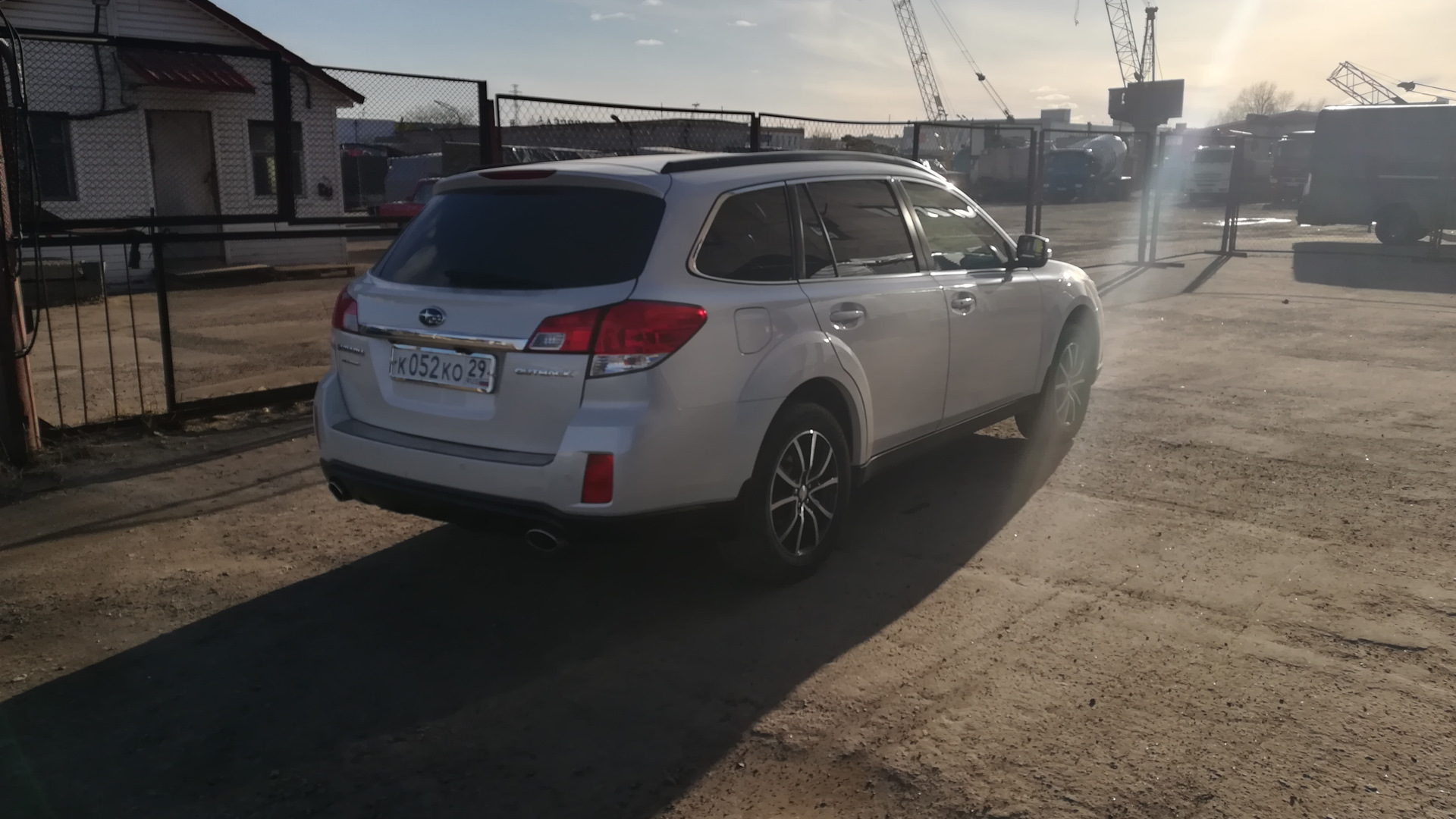 Subaru Outback (BR) 3.6 бензиновый 2011 | 3.6 шустрый бегемот на DRIVE2