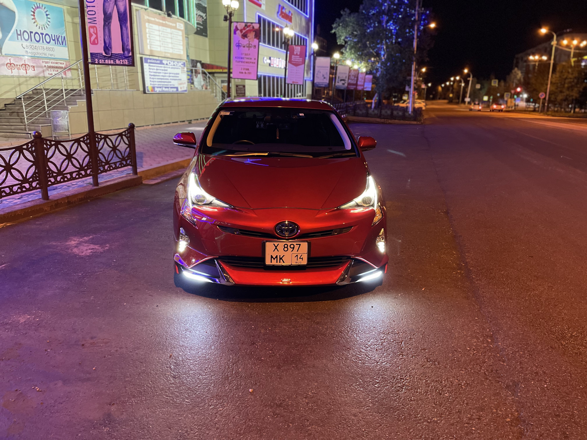 Modellista — Toyota Prius (50), 1,8 л, 2016 года | тюнинг | DRIVE2