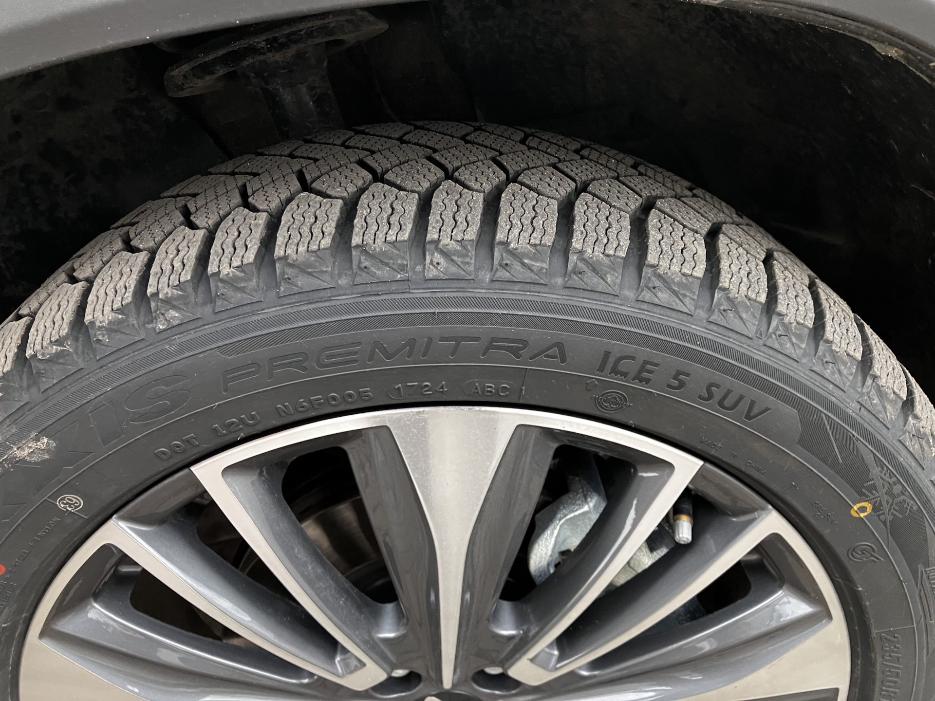 Зимние шины — Chery Tiggo 8 Pro Max, 2 л, 2024 года | шины | DRIVE2