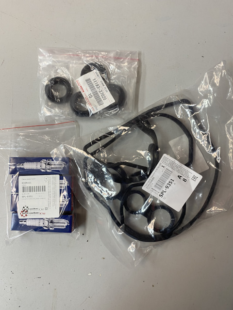 1119337020 Прокладка свечного колодца OEM TOYOTA LEXUS | Запчасти на DRIVE2