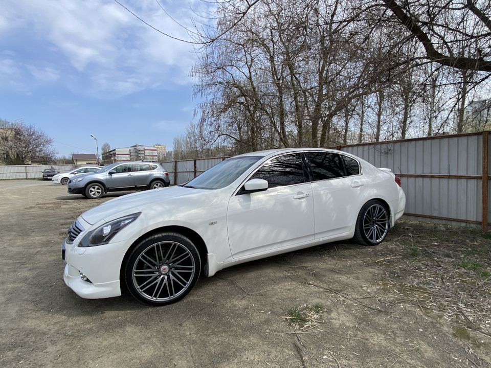 Скучнопост, по покраске дисков)) — Infiniti G25, 2,5 л, 2013 года ...
