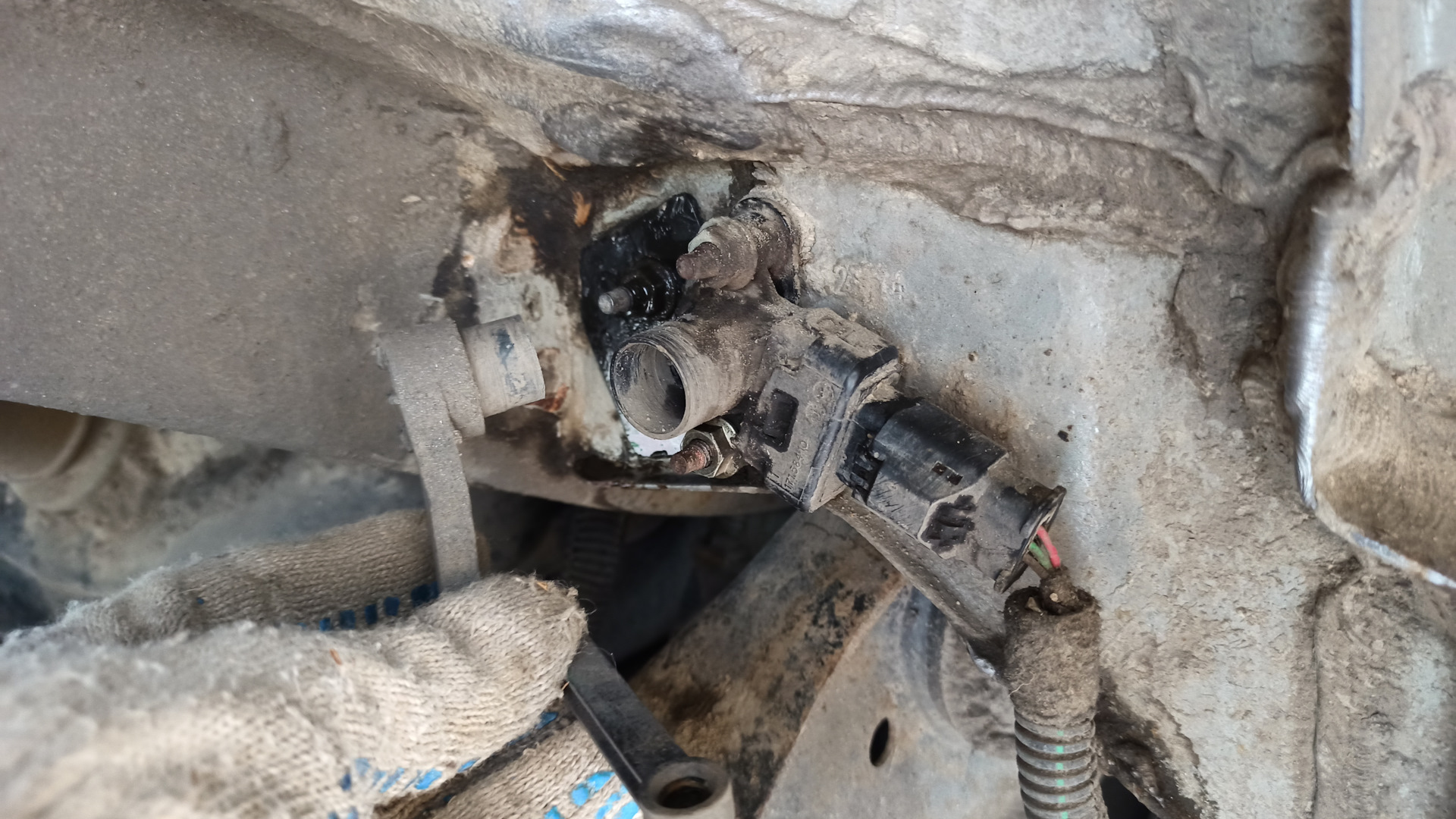 Неисправен автоматический регулятор фар. Чиним! — Peugeot 308 (2G), 1,6 ...