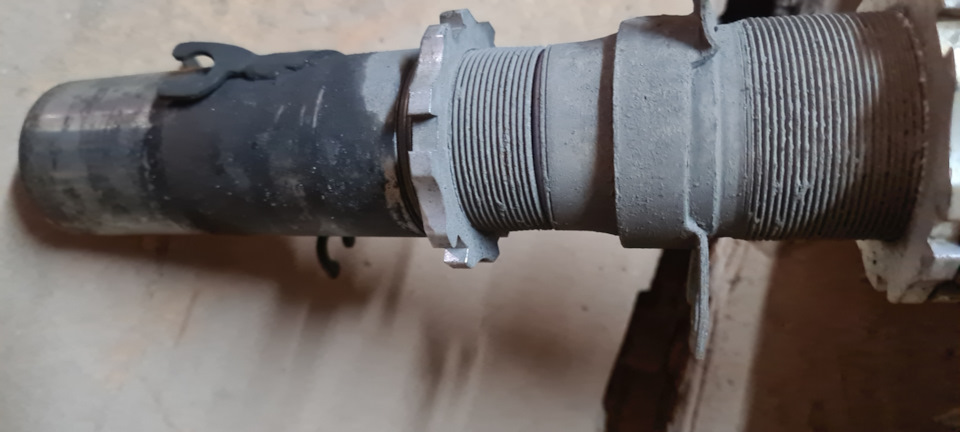 Замена передних стоек и задней балки — Volkswagen Golf Mk4, 1,4 л, 1999 ...