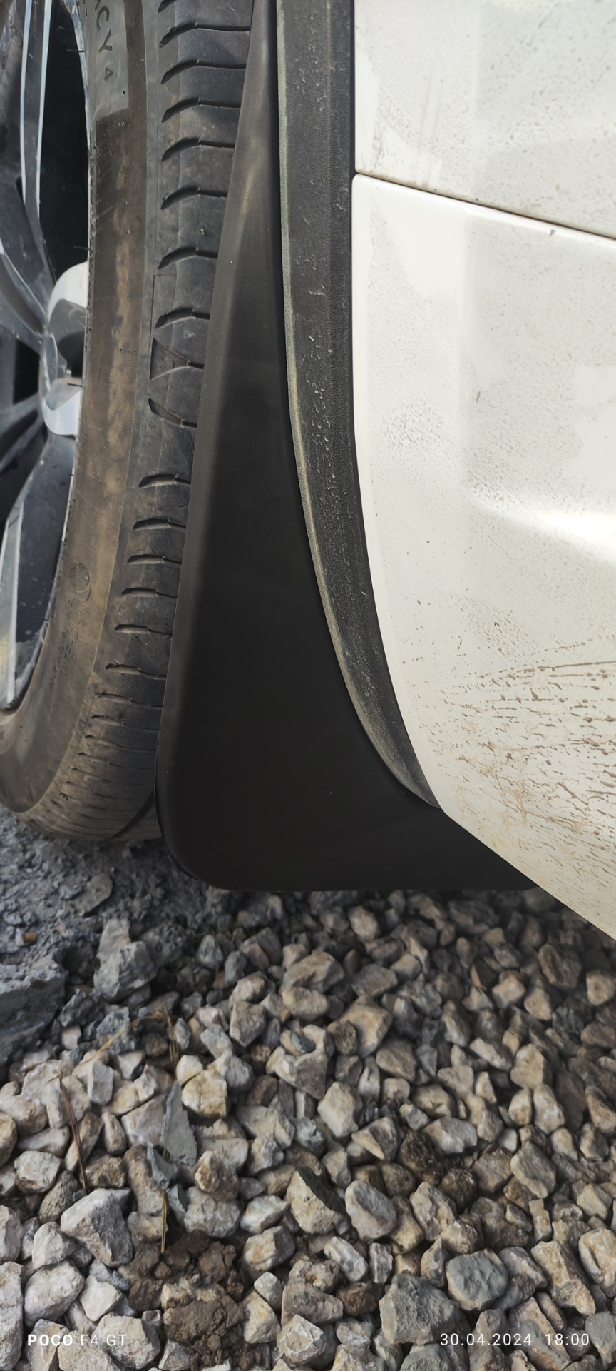 Кодиак установил брызговики SRTK 30.04.24 — Skoda Kodiaq (1G), 2 л ...