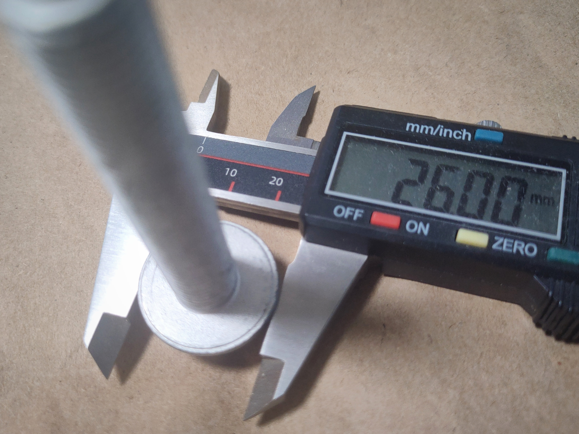 Болт VAG N10528602 — Skoda Rapid (2G), 1,6 л, 2020 года | запчасти | DRIVE2