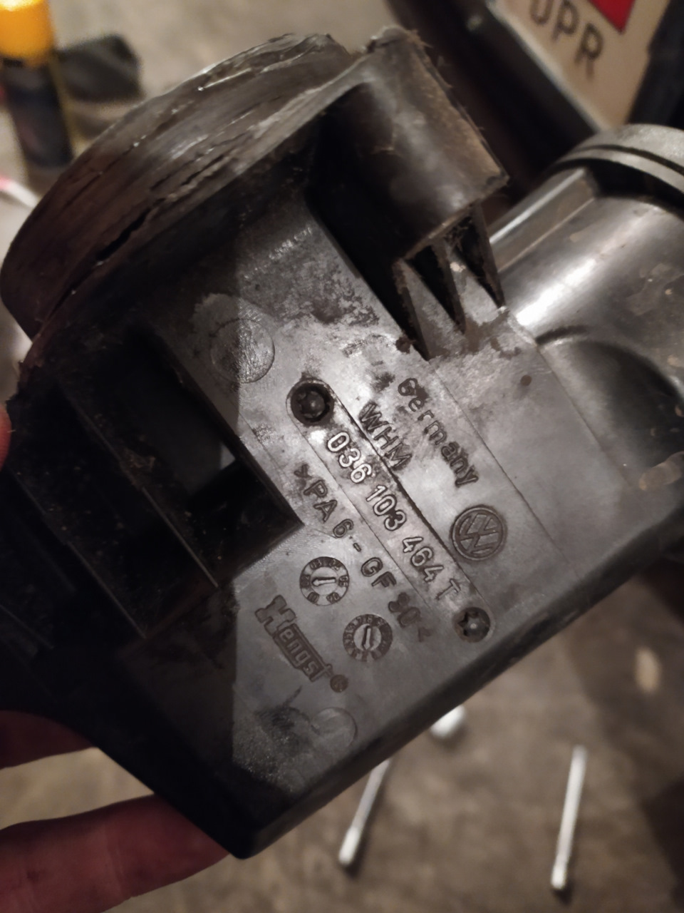 036103464 Клапан вентиляции картерных газов VAG | Запчасти на DRIVE2