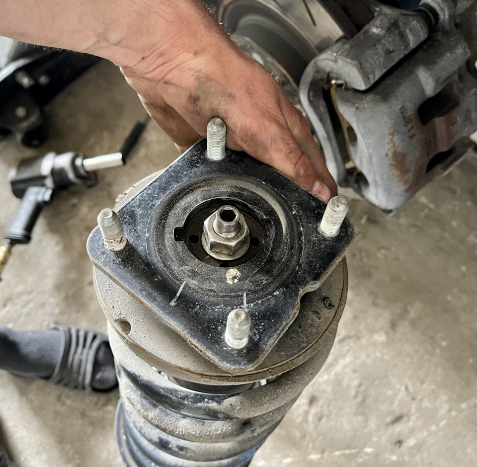 Замена амортизаторов (перед и зад), а так же пружин и … — Mazda CX-7, 2 ...