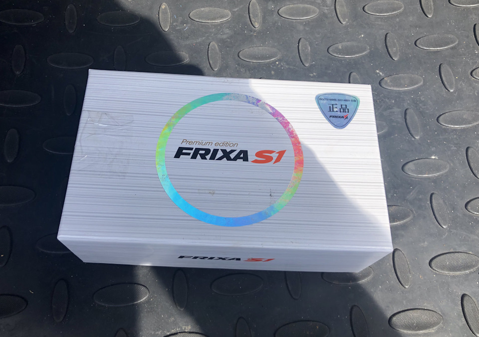 Замена передних колодок на Hankook Frixa S1 — Ford Focus Sedan II, 1,8 ...