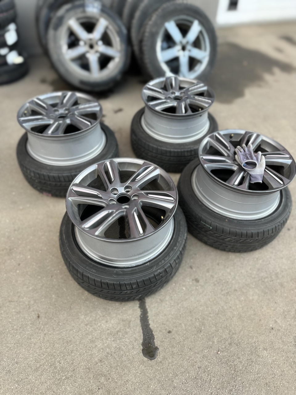 Да здравствуют Mefitis’ы — Volvo V40 Cross Country, 1,5 л, 2016 года ...