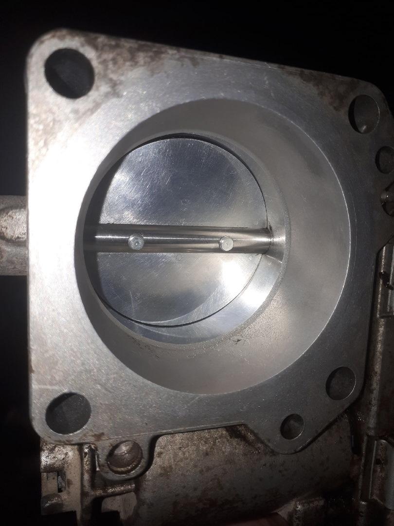 Замена помпы и подогревателя картерных газов. — Volkswagen Polo Sedan ...