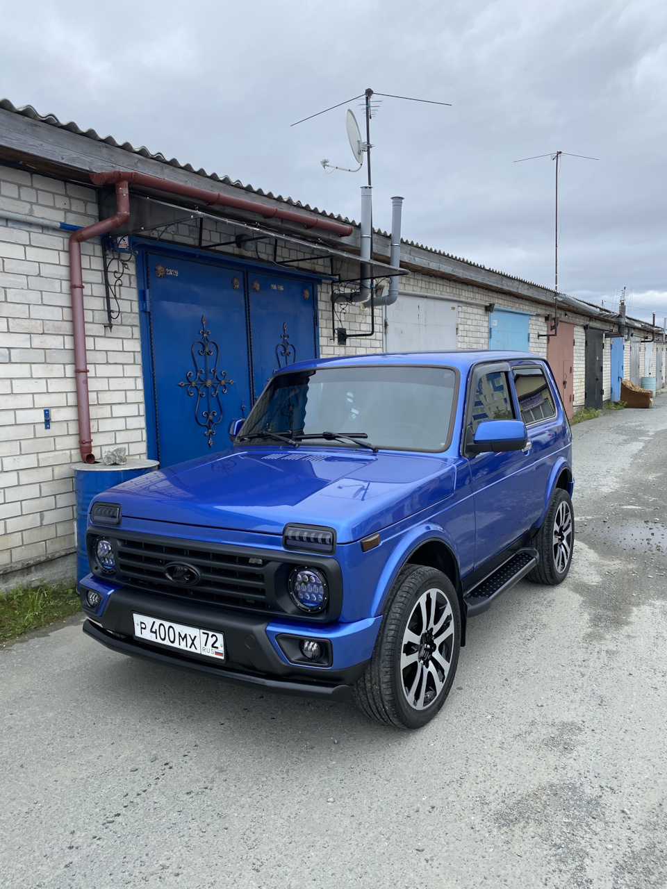 Почти Урбан, или на пути к идеальной Ниве) — Lada 4x4 3D, 1,7 л, 2019 года | своими руками | DRIVE2