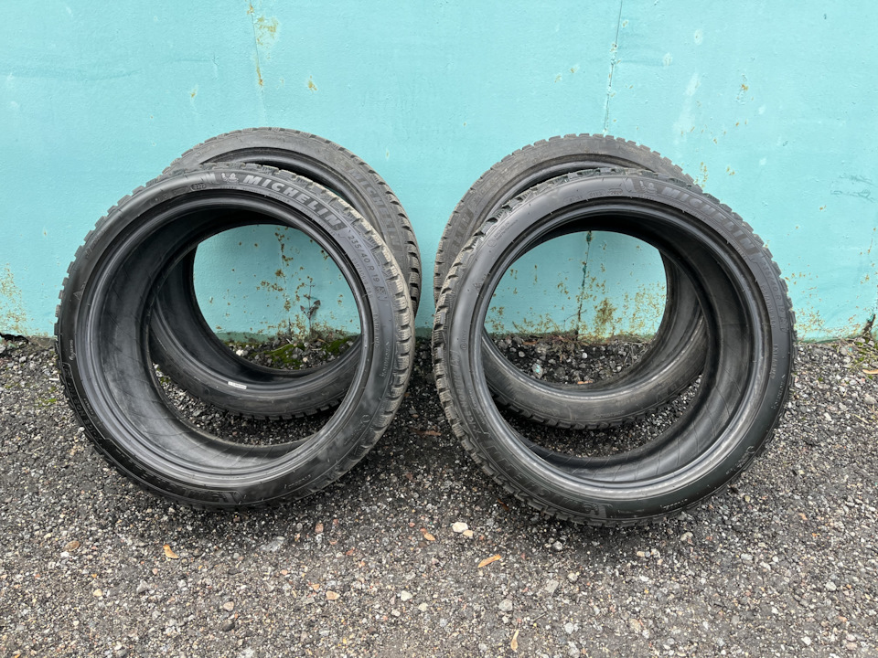 Michelin X-ice north 4 235/40/19 — Volkswagen Passat Alltrack (B7), 2 л ...