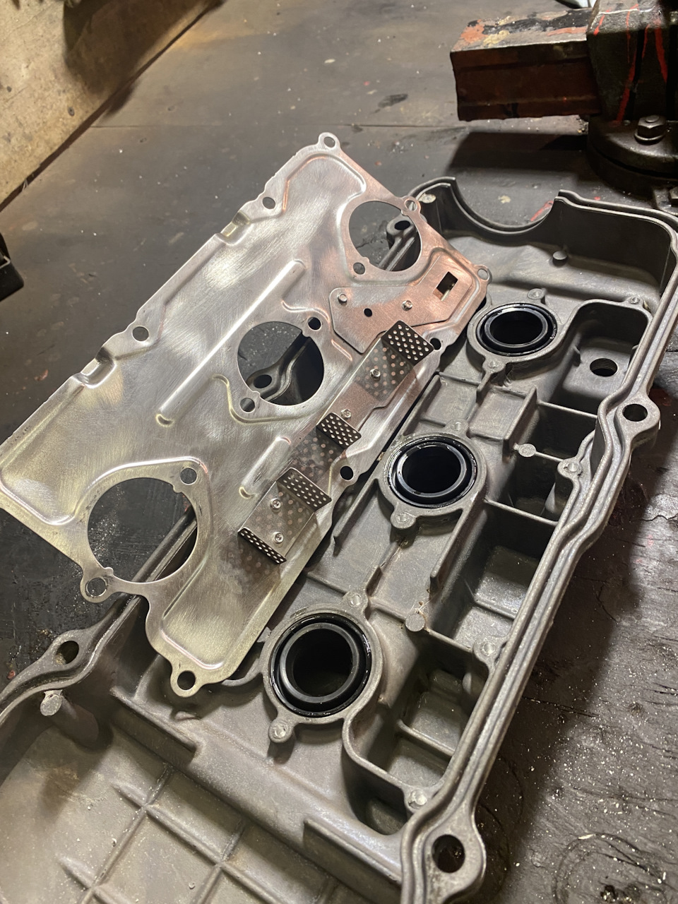 Чистка клапанных крышек — Lexus RX (2G), 3 л, 2003 года | плановое ТО ...