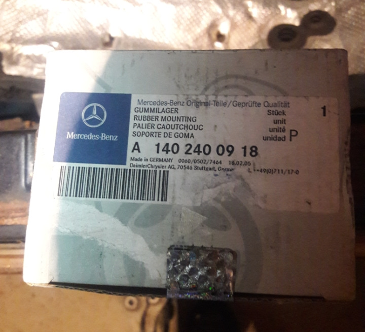 A1402400918 Опора двигателя металорезиновая MERCEDES | Запчасти на DRIVE2