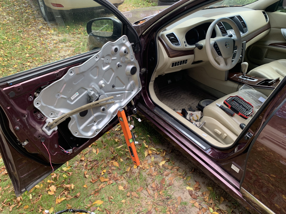 Доводчик стекол — Nissan Teana (J32), 2,5 л, 2011 года | своими руками ...