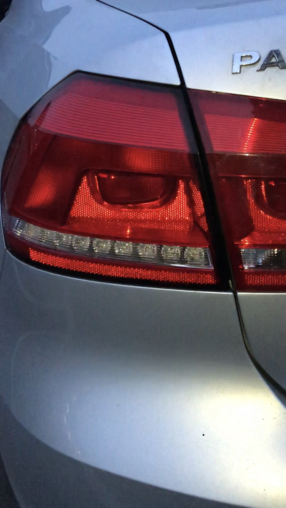 Бегущий поворотники своими руками на Passat B7 USA. — DRIVE2