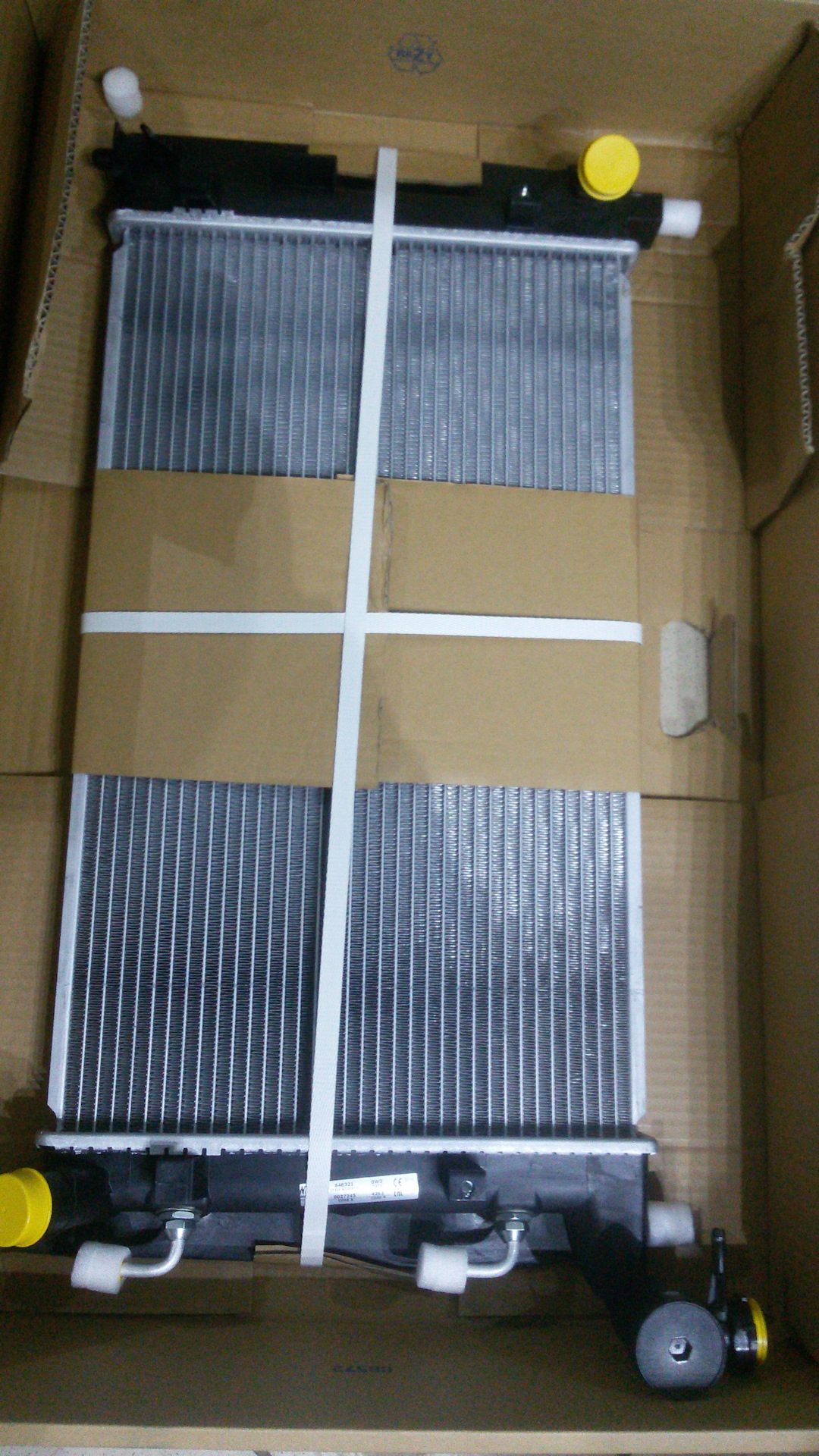 Замена основного радиатора. — Toyota Corolla (120), 1,5 л, 2001 года ...