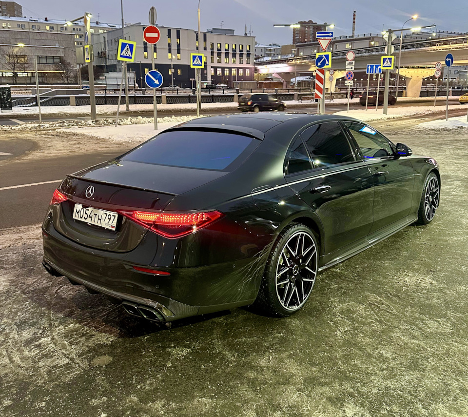 На 21" классике AMG! — Mercedes-Benz S-Class (W223), 3 л, 2021 года | колёсные диски | DRIVE2