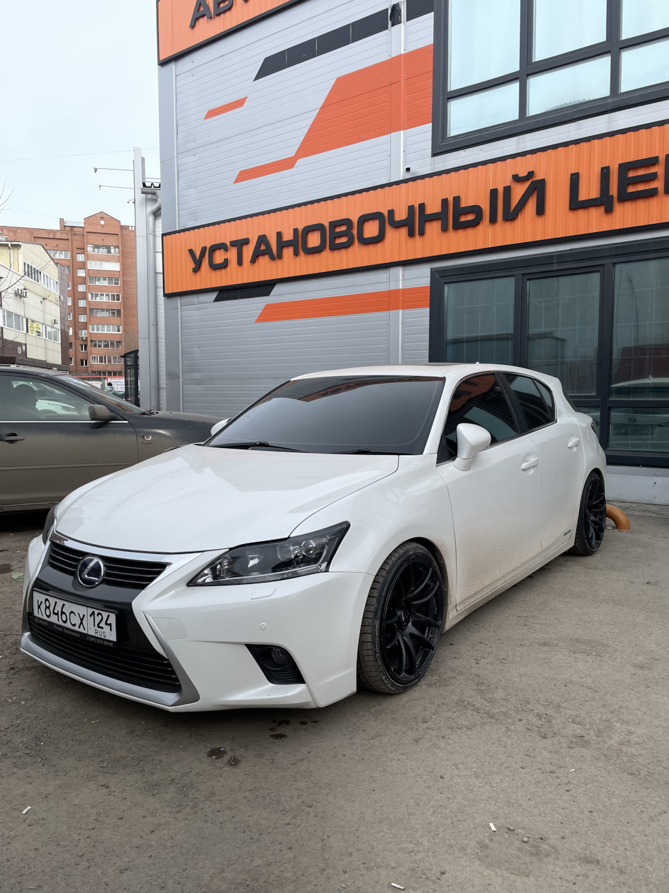 Лето R18 — Lexus CT 200h, 1,8 л, 2011 года | колёсные диски | DRIVE2