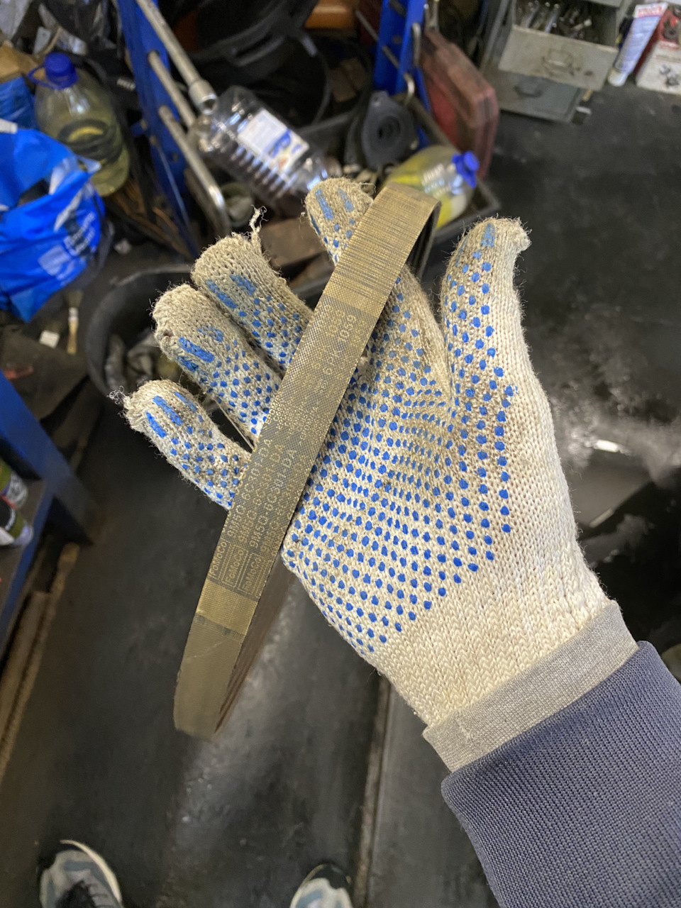 Замена ГРМ ремня+приводные и бачок ГУР. Масла-фильра — Ford Focus Wagon ...