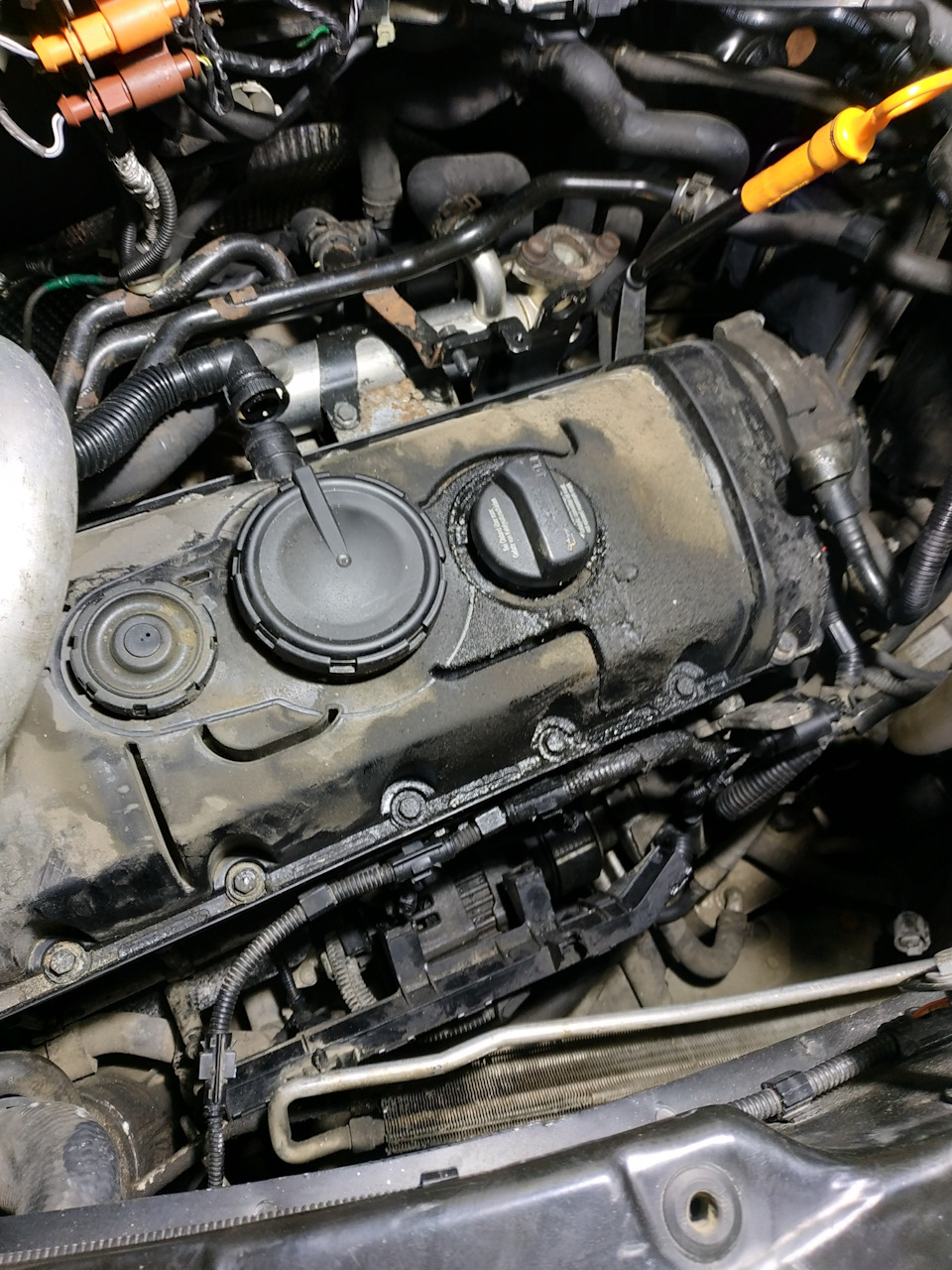 Замена свечей и прокладок — Volkswagen Caravelle (T5), 2,5 л, 2007 года ...