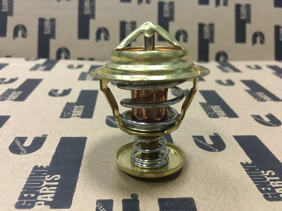 Термостат на Cummins 6CT, C8.3 код 3928639 3907242 3901845 — Астра ...