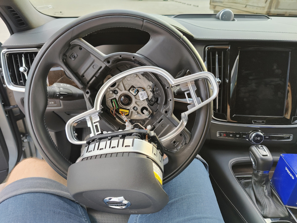 Что? Кнопки на руле… — Volvo V90 (2G), 2 л, 2018 года | своими руками ...