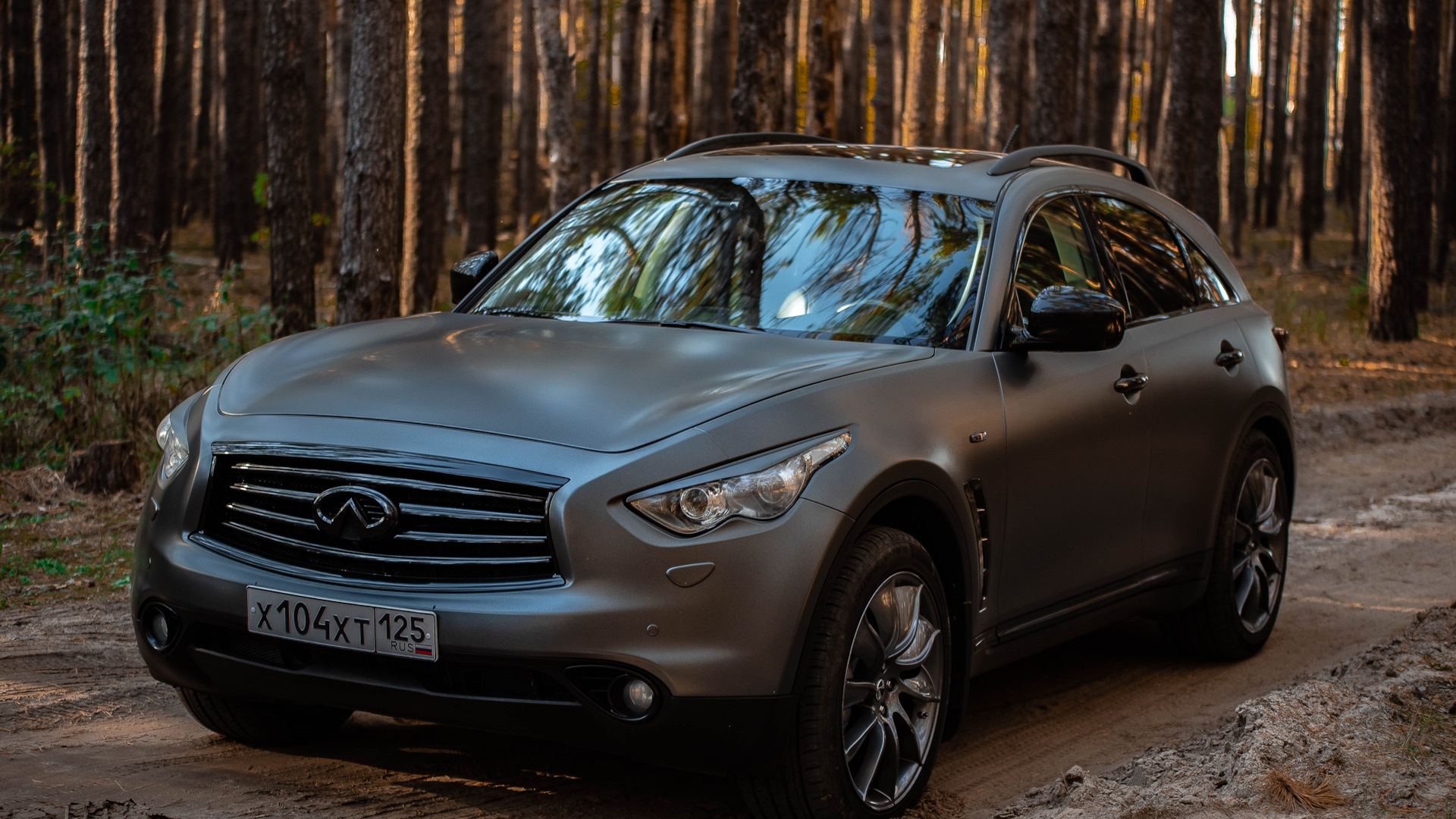 Infiniti FX (2G) 3.7 бензиновый 2012 | 37 Silver matte на DRIVE2