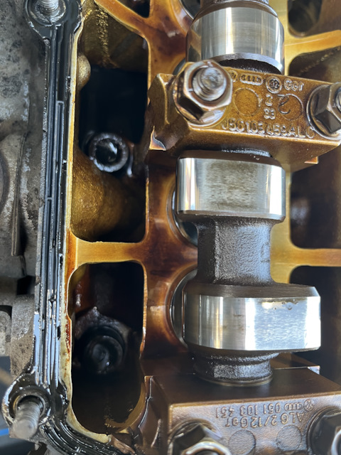 051103351 Головка блока цилиндров VAG | Запчасти на DRIVE2