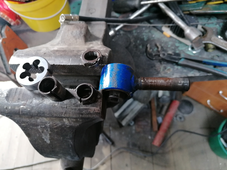 Billy bons custom воскрешение — Mitsubishi Outlander XL, 3 л, 2008 года ...