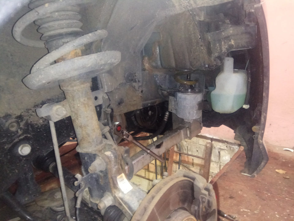 Замена вкладышей, масла, и всех фильтров. — Renault Laguna III, 1,5 л ...