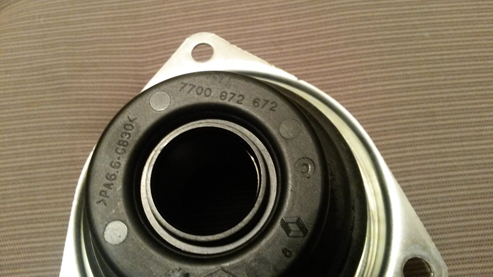 Пыльник шрус-а левый внутренний — Renault Megane I, 1,6 л, 2000 года ...