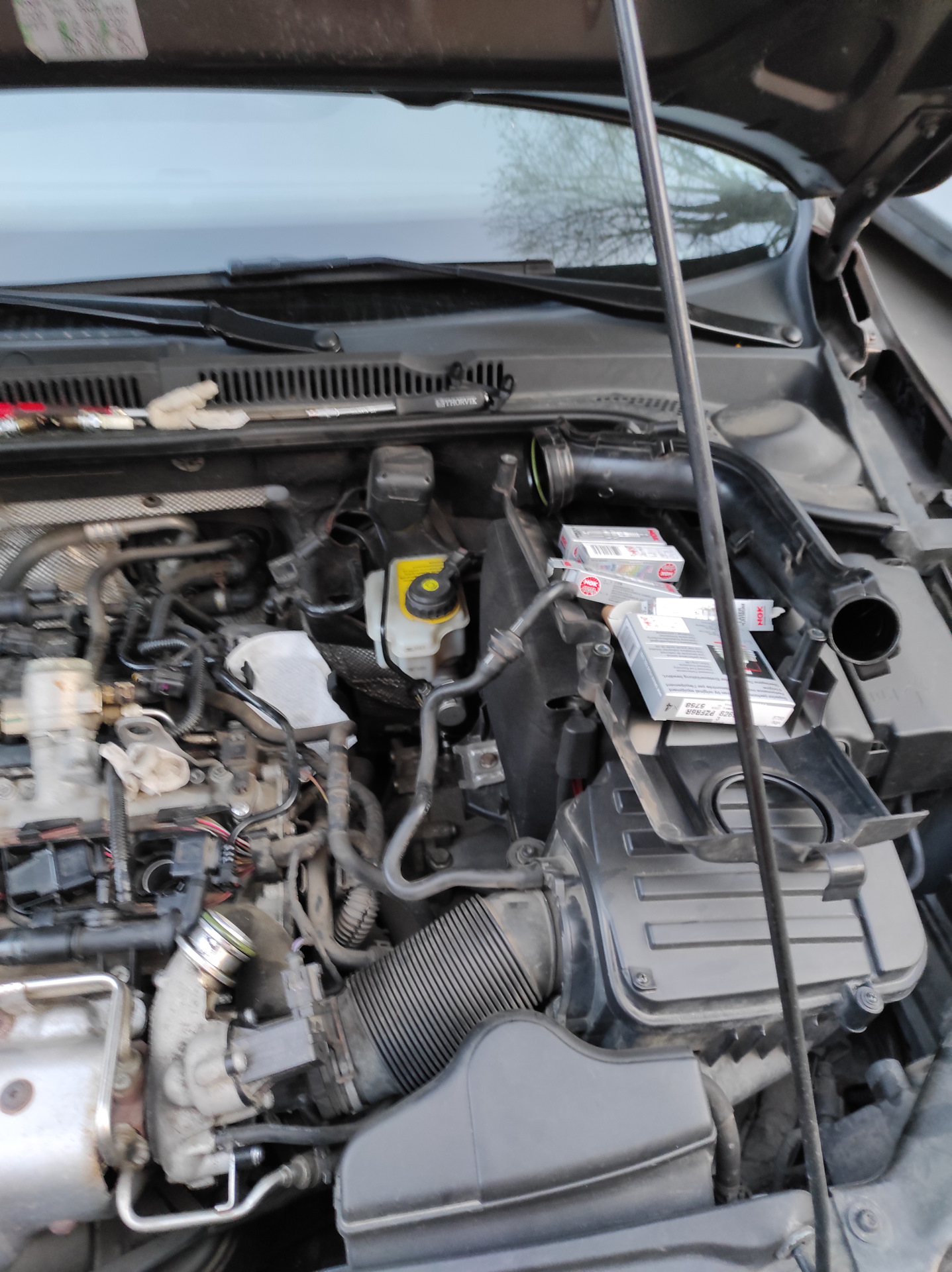 Промывка форсунок 1.4 TSI CAXA — Volkswagen Jetta VI, 1,4 л, 2012 года ...