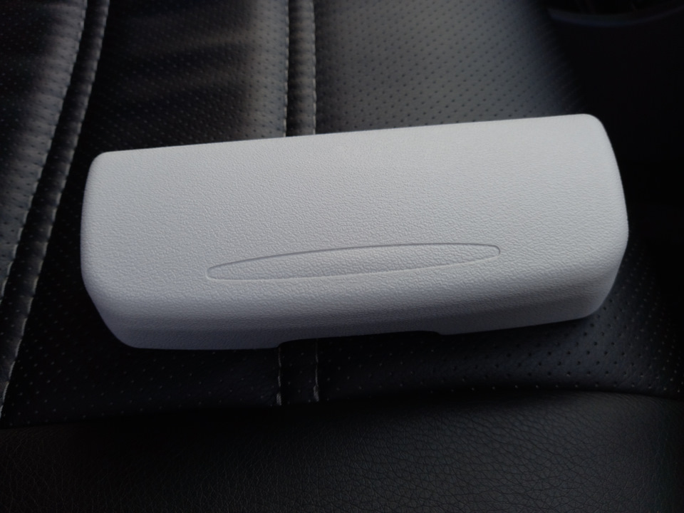 Очечник от Гранты и защита сидений — Renault Duster (1G), 2 л, 2014 ...