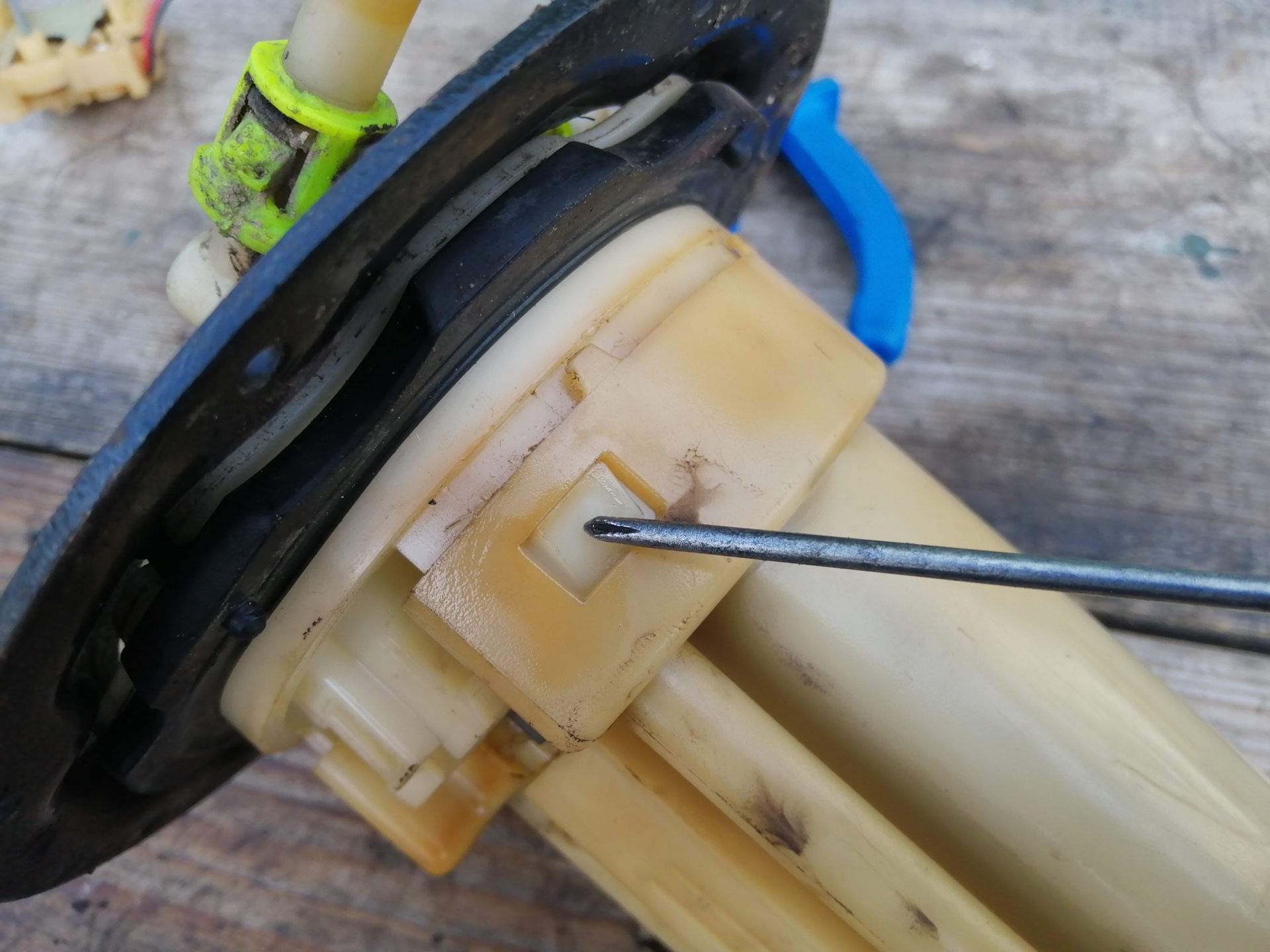 Volvo XC90 (2G) 2.0 дизельный 2016 | White Pearl на DRIVE2